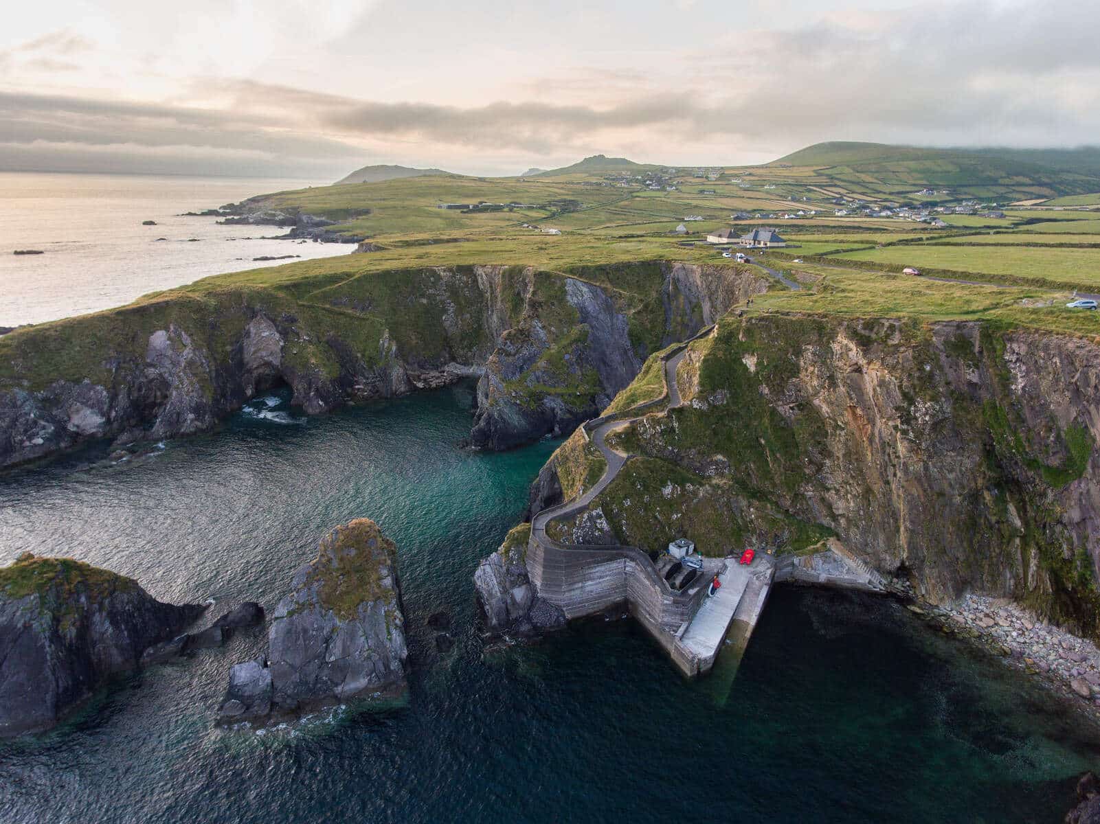 DUNQUIN PIER: when to visit, WHAT TO SEE, and things to know