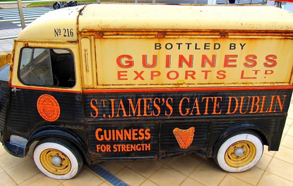 The HISTORY of GUINNESS: a timeline of the black stuff