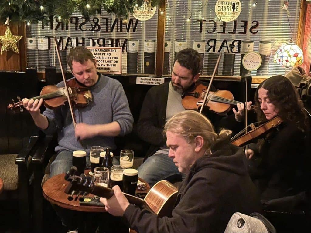 Find Your PERFECT PINT: Dublin’s 10 Best BARS